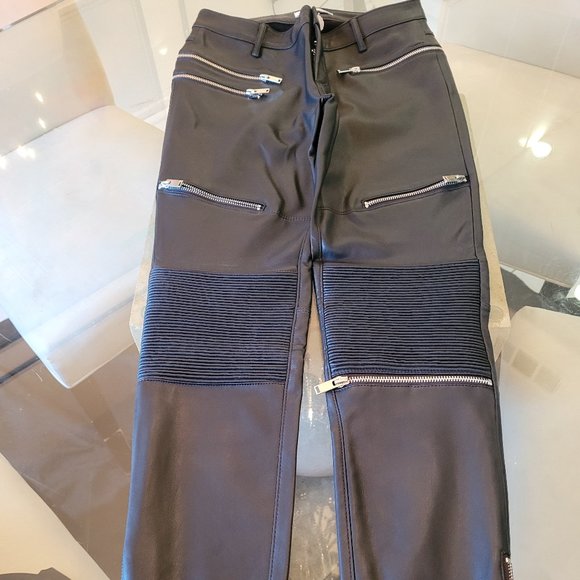 Zara | Pants & Jumpsuits | Skinny Legs Zara Faux Leather Pants With ...